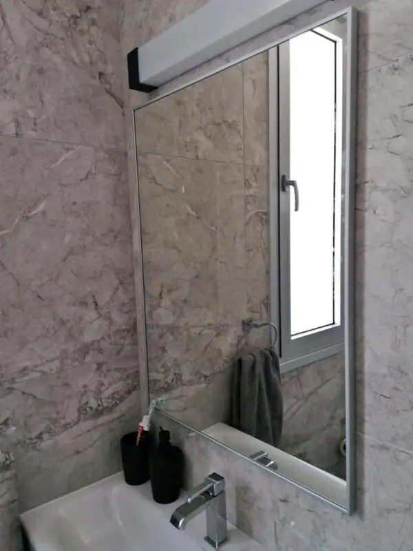Mirror With Silver Aluminium Frame - Vasiliou Art & Frames
