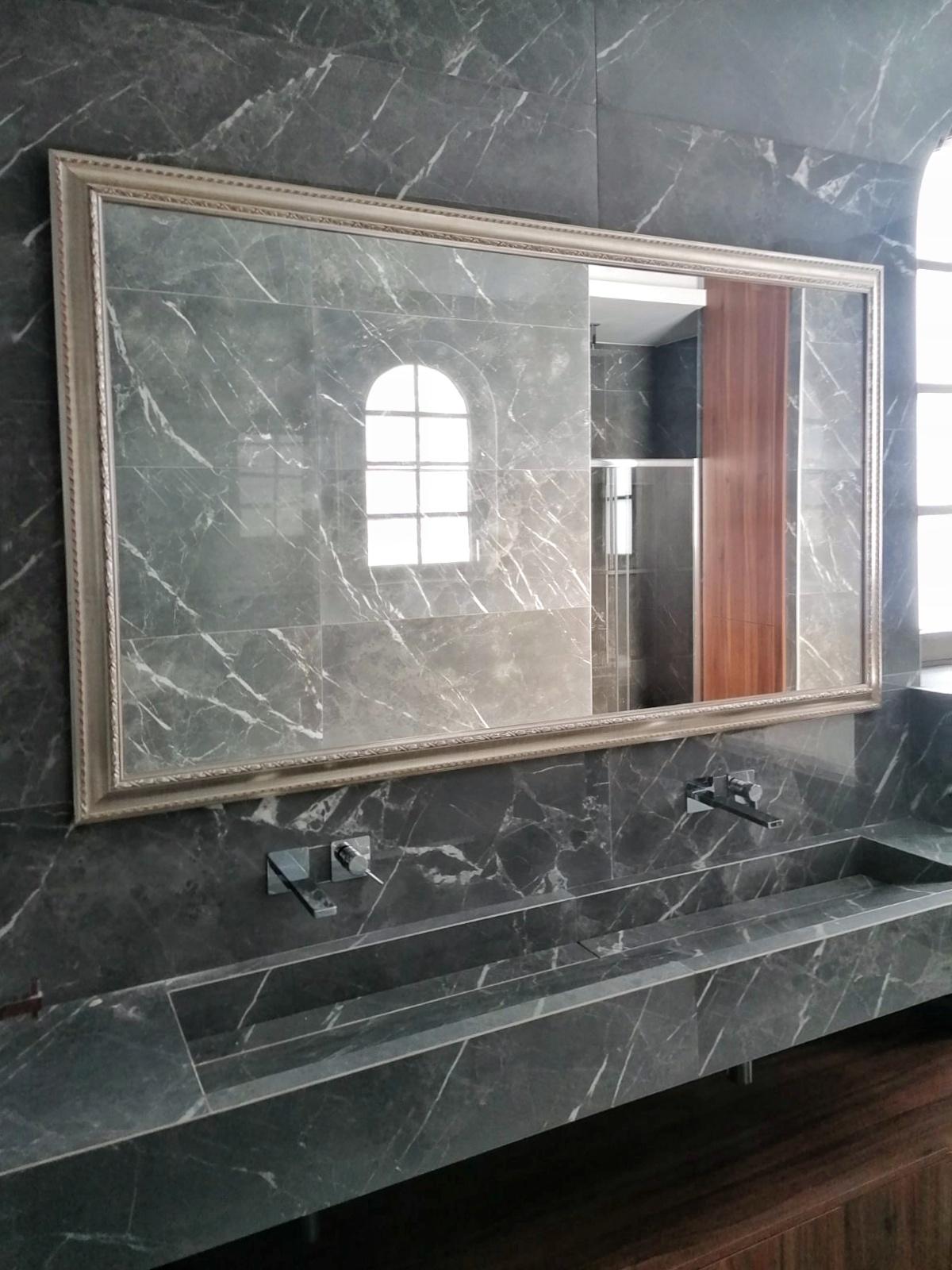 Rectangle Mirror with wooden frame - Vasiliou Art & Frames